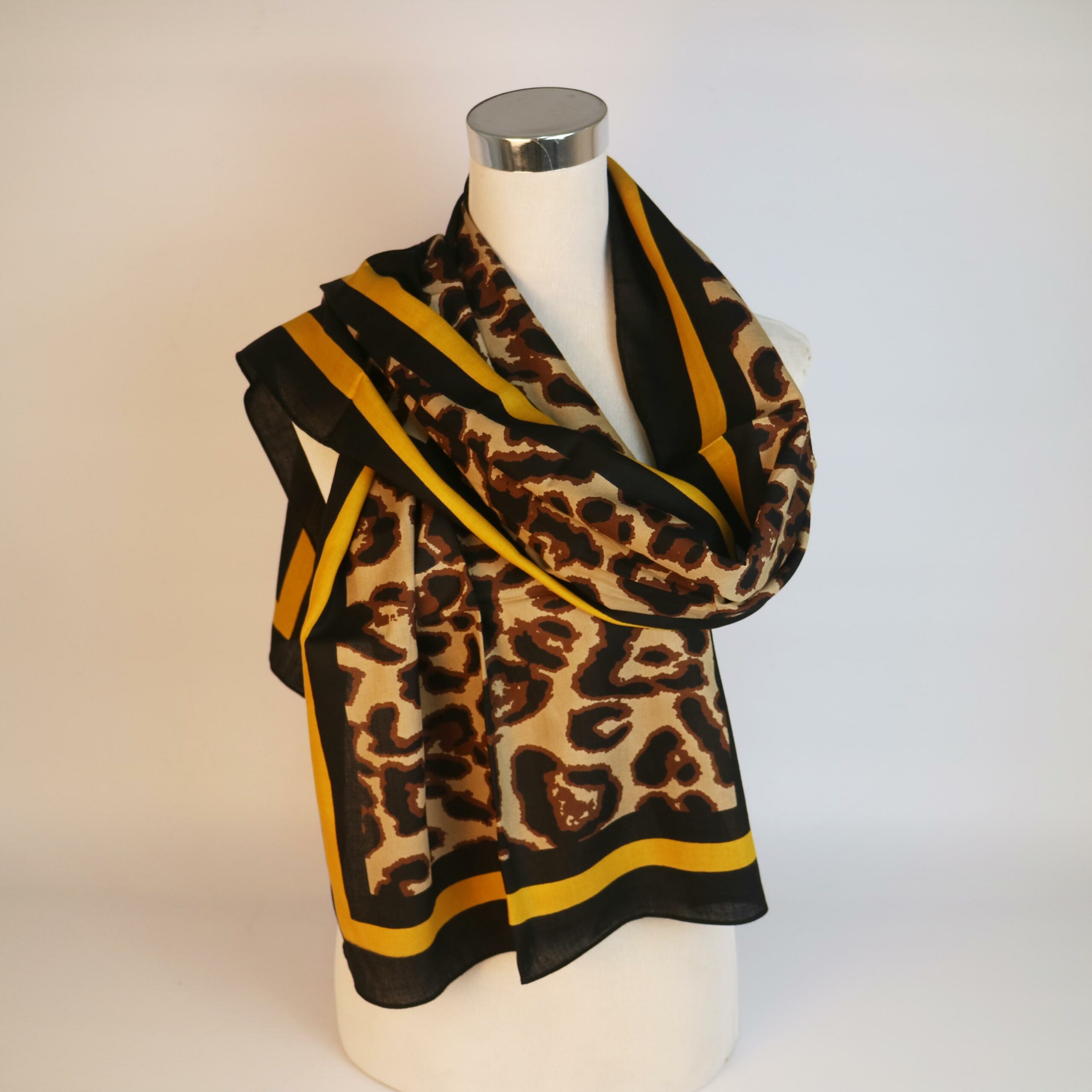 SCARF CHEETAH | Jambo Imports & Exports